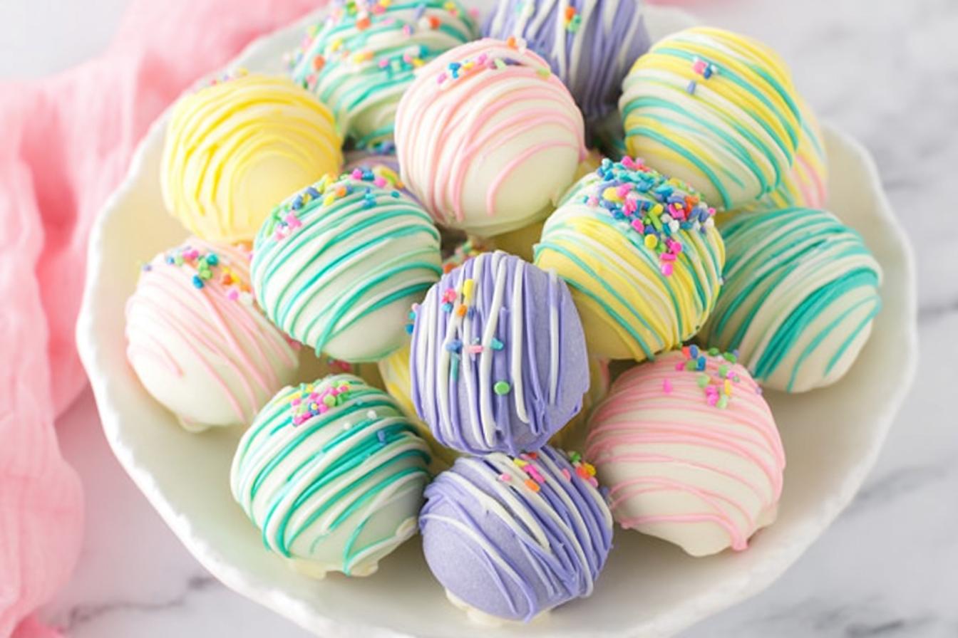 Easter Egg Oreo Cookie Balls: Fun Easter Treat - abbysrecipes.com